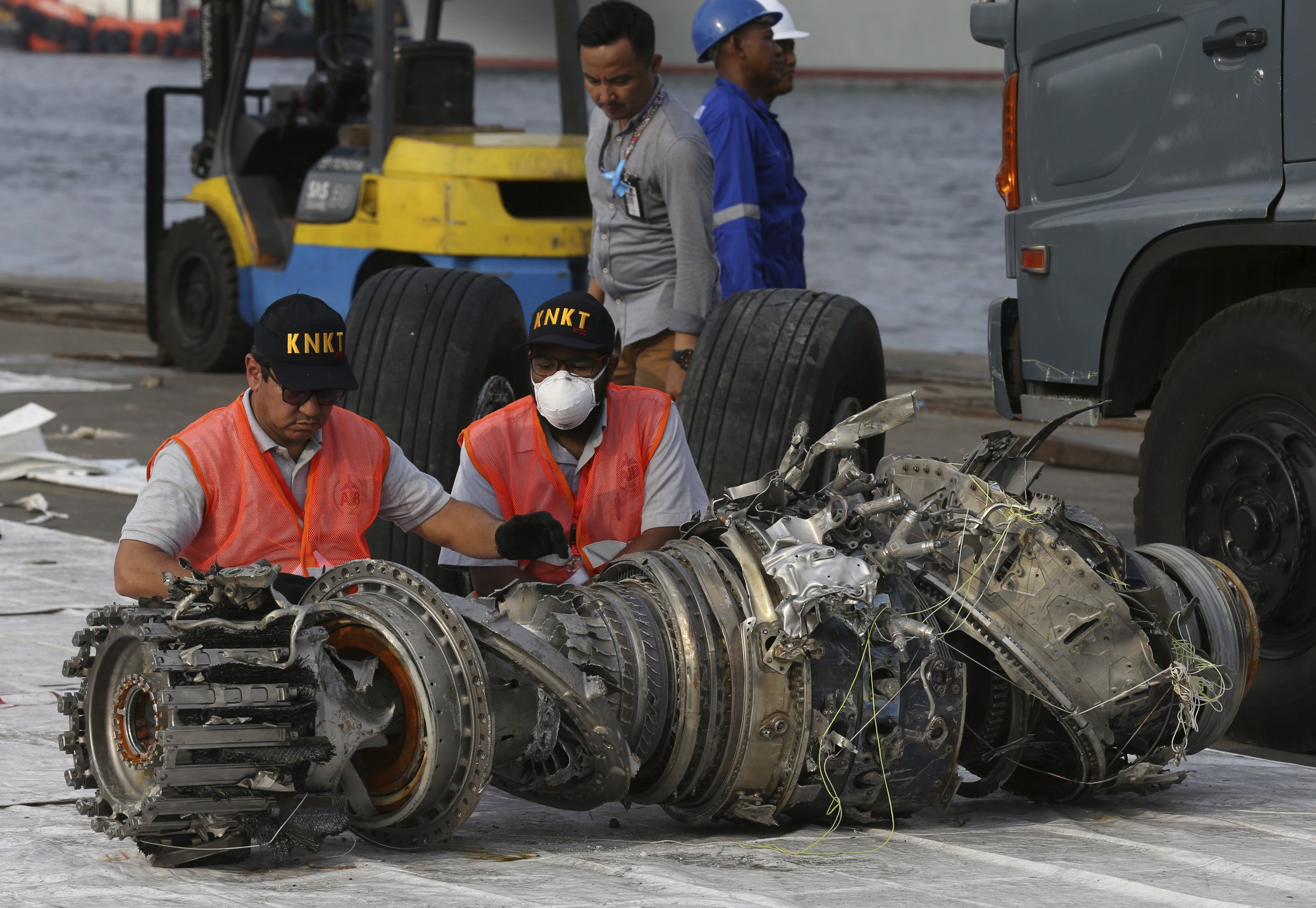 A timeline of the events leading up to Boeing 737 Max's mid-air blowout ...