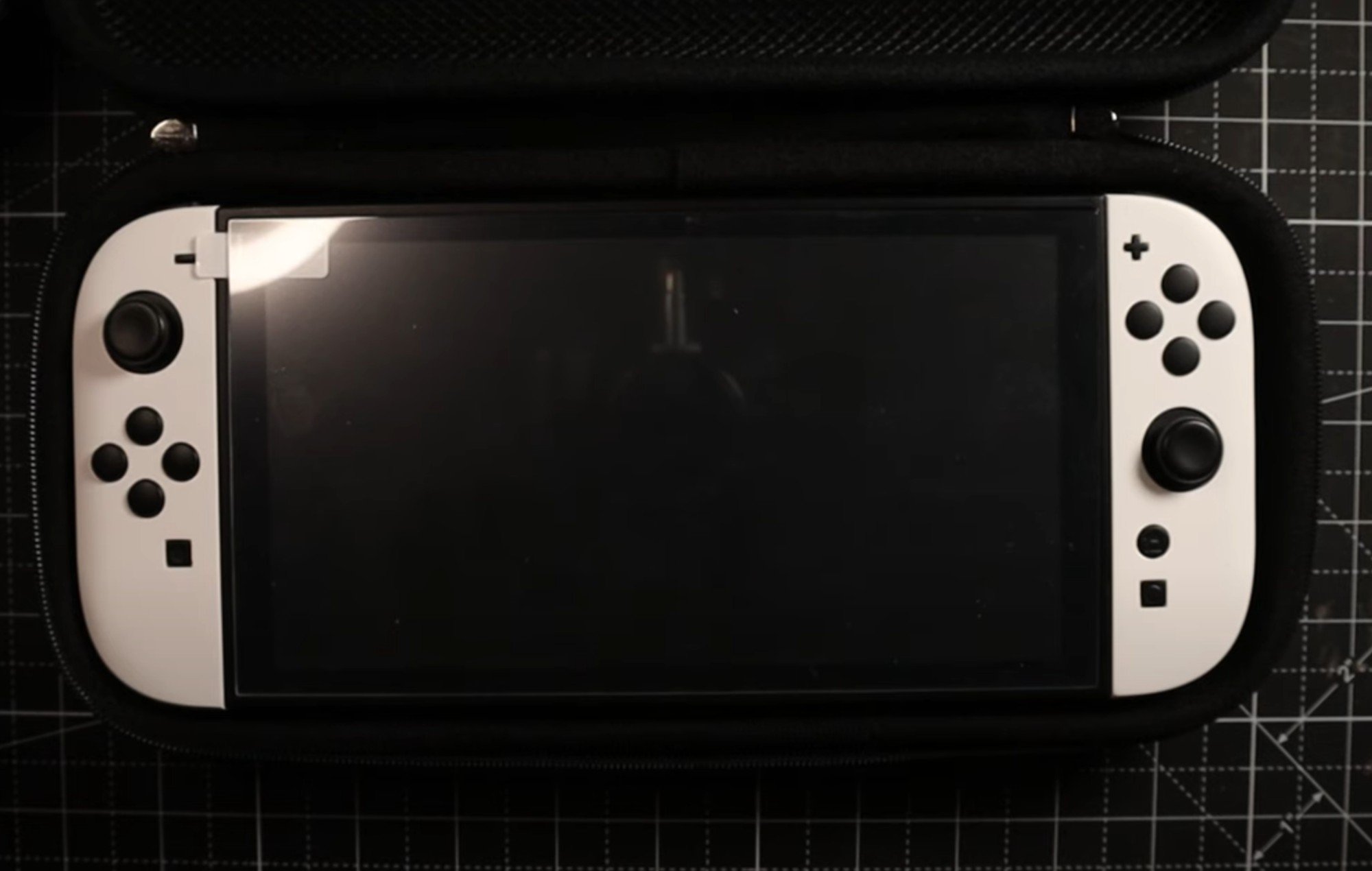 See a video of the mock-up for the Nintendo Switch 2 console, revealing ...